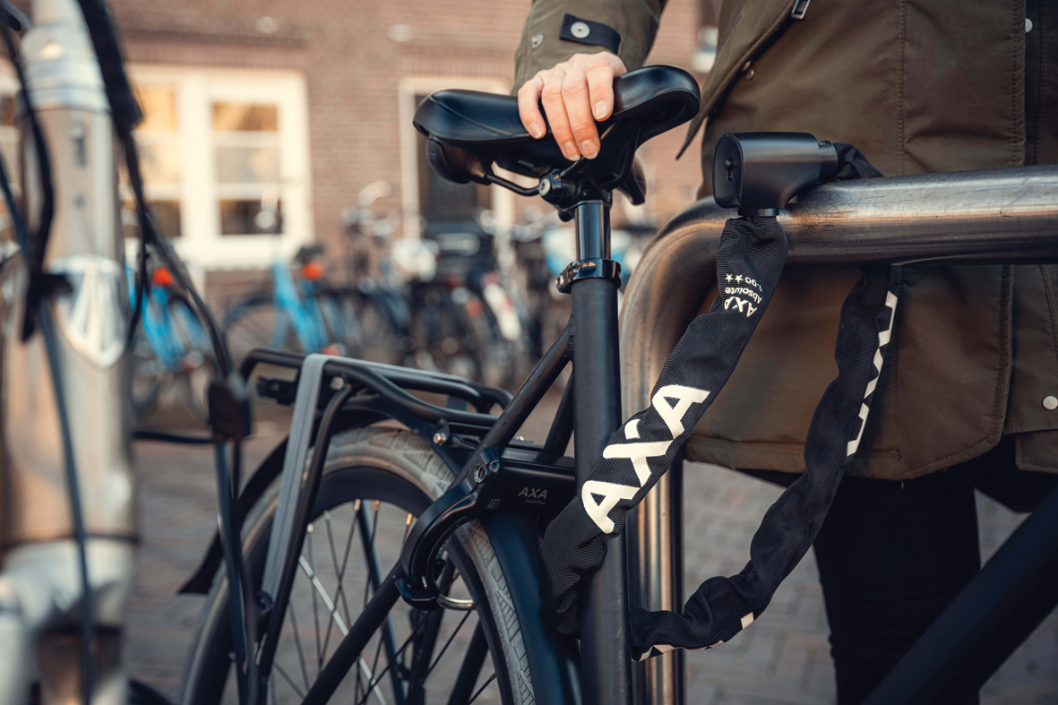 AXA Absolute 9-110 | AXA Bike Security 🇬🇧